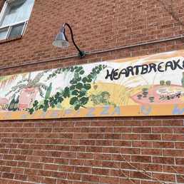 HEARTBREAKERS PIZZA - Updated March 2026 - 53 Photos & 31 Reviews - 465 ...