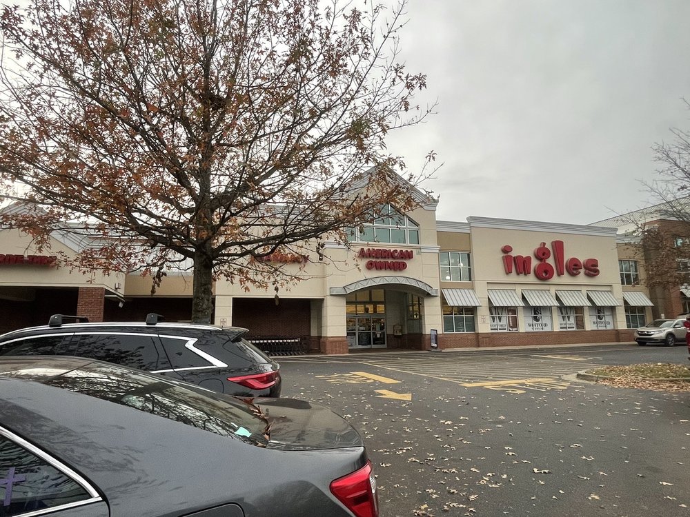 INGLES MARKET - Updated May 2026 - 10 Reviews - 2000 S Pine St ...