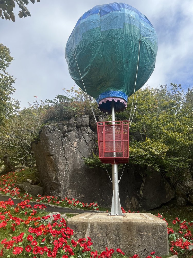 LAND OF OZ - 1 Yellow Brick Rd, Beech Mountain, North Carolina ...