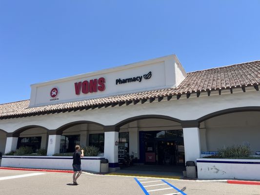 VONS - Updated November 2025 - 140 Photos & 190 Reviews - 13255 Black ...