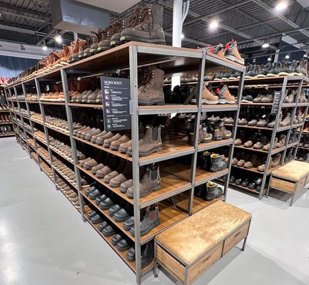 BOOT BARN - Updated March 2025 - 39 Photos - 5083 Jonestown Rd ...