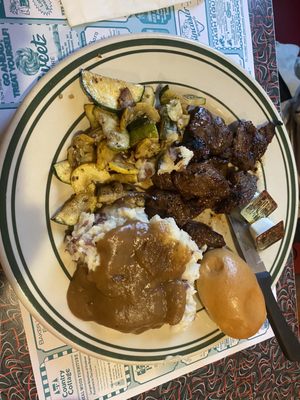 TILT’N DINER - 207 Photos & 383 Reviews - 61 Laconia Rd, Tilton, New ...