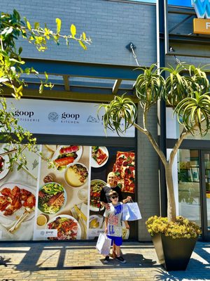 GOOP KITCHEN - SOUTH BAY - 83 Photos & 57 Reviews - 710 S Allied Way ...