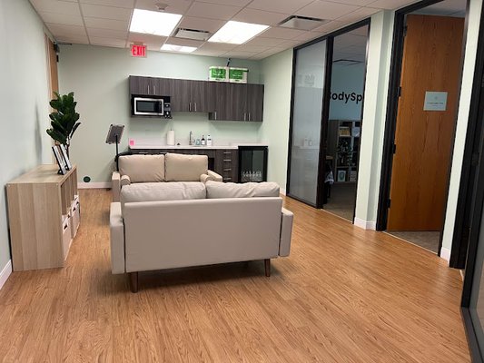 BODYSPEC - Updated December 2025 - 19 Photos - 6310 Lemmon Ave, Dallas ...