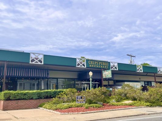 CHIPS’ PUB III - Updated October 2025 - 100 Photos & 182 Reviews - 24 W ...