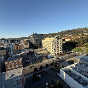 STUDY HALL ROOFTOP LOUNGE - Updated January 2025 - 343 Photos & 223 ...