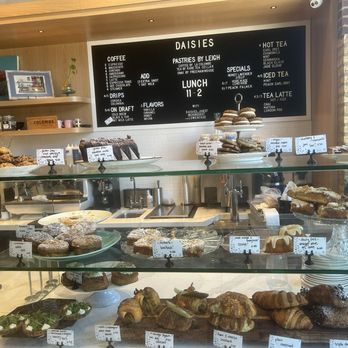 DAISIES - Updated August 2024 - 1095 Photos & 557 Reviews - 2375 N ...