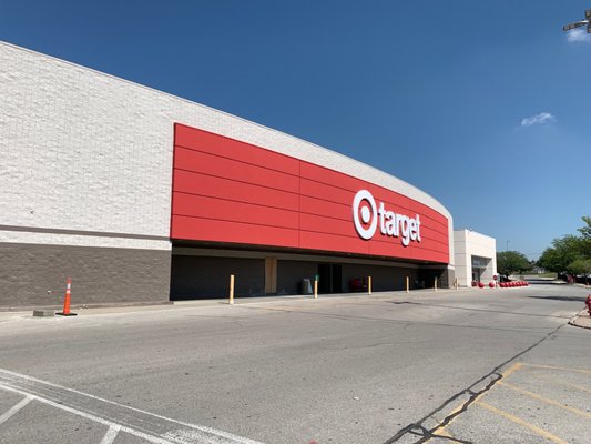 TARGET - Updated January 2026 - 49 Photos & 24 Reviews - 718 N ...