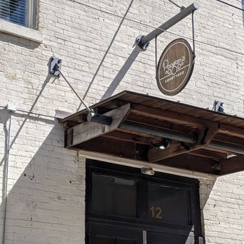 POOGAN’S COURTYARD - Updated December 2025 - 21 Photos - 12 Cumberland ...