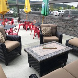 PUB 282 - Updated July 2025 - 71 Photos & 136 Reviews - 370 NE Camano ...