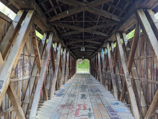 THOMPSON MILL COVERED BRIDGE - Updated April 2025 - 13 Photos - 1375 E ...
