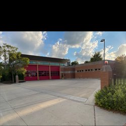 CHICAGO FIRE DEPARTMENT ENGINE 18 - 1360 S Blue Island Ave, Chicago ...