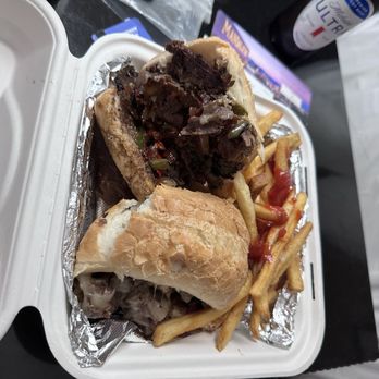 TAP SPORTS BAR EXCALIBUR - Updated July 2025 - 180 Photos & 66 Reviews ...