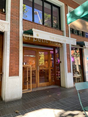 THE EGG LAB - 10 Photos - Carrer de Sepúlveda 80, Barcelona, Spain ...