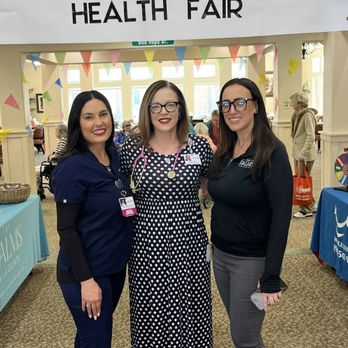 SENIOR DOC - Updated July 2025 - 182 Photos & 58 Reviews - 5 Hutton ...