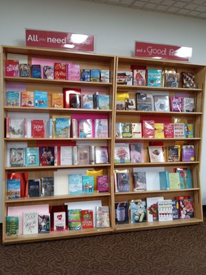 NORTH HAVEN MEMORIAL LIBRARY - Updated August 2025 - 22 Photos - 17 Elm ...