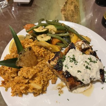 NOA NOA SPIKES BEACH GRILL - Updated January 2026 - 93 Photos & 134 ...