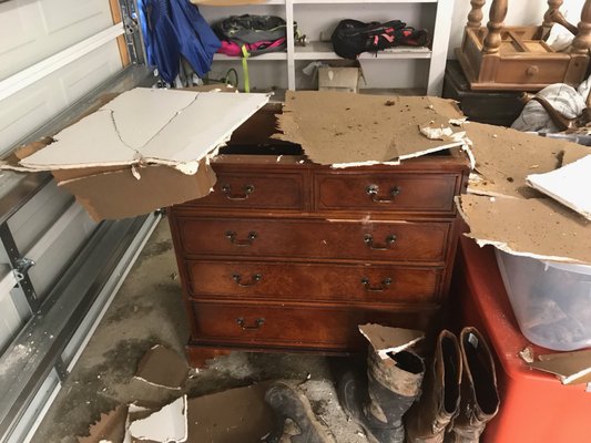 ERIC GLEATON REALTY - Updated October 2025 - 21 Photos - 102 E Nine ...