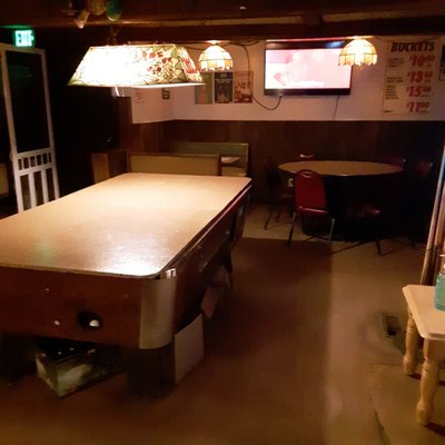 B & I BAR - Updated September 2024 - 29 Photos & 24 Reviews - 5247 Old ...