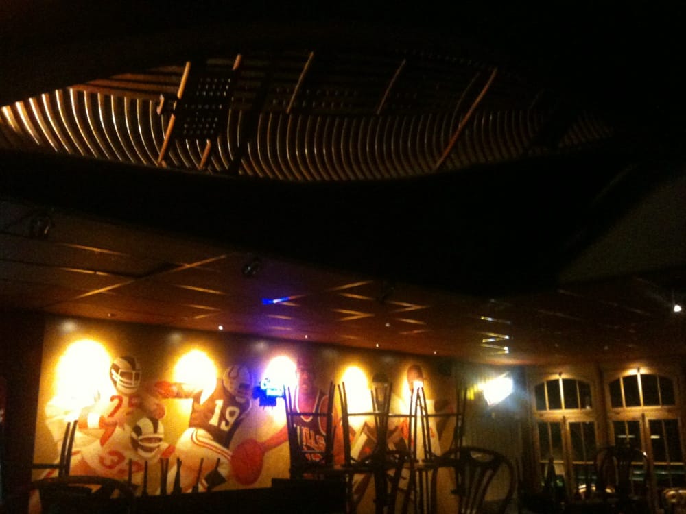 TOUCHDOWN - Updated December 2024 - 10 Reviews - Ave des Hirondelles 30 ...