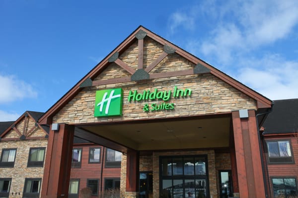 HOLIDAY INN & SUITES ST. PAUL NE - LAKE ELMO - 12 Photos & 10 Reviews ...