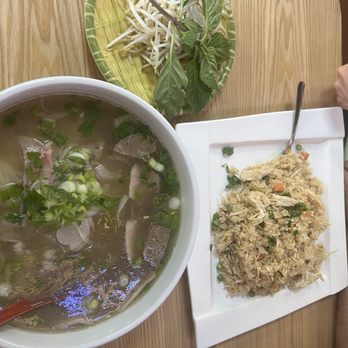 PHO PLUS - Updated October 2025 - 92 Photos & 62 Reviews - 820 E 116th ...