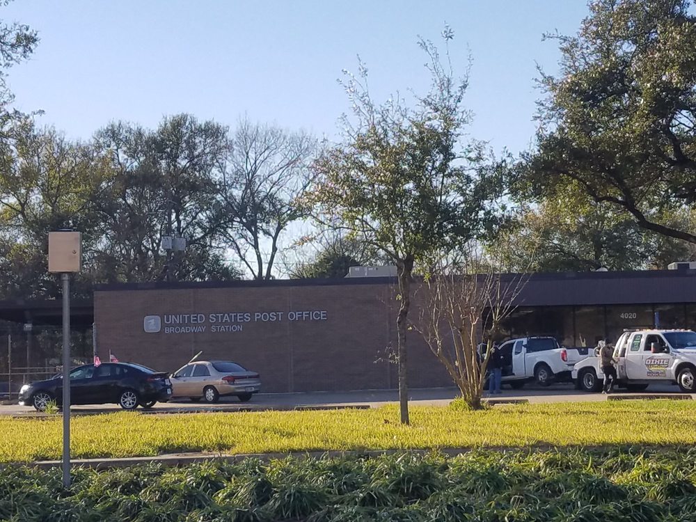 U.S. POSTAL OFFICE - Updated August 2025 - 4020 Broadway St, Houston ...