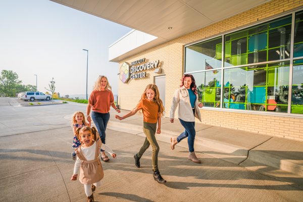 MAGIC CITY DISCOVERY CENTER - Updated December 2025 - 94 Photos - 1545 ...