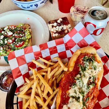 CHOWDERHEAD - Updated October 2025 - 110 Photos & 124 Reviews - 825 N ...