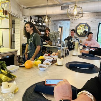 MOCKINGBIRD BAR + GARDEN - Updated January 2025 - 210 Photos & 149 ...