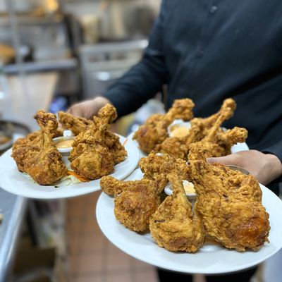 SAGAR CHINESE - BELLEROSE - Updated October 2025 - 214 Photos & 301 ...