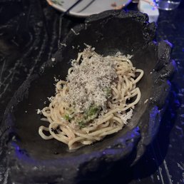 ROBIN - Updated October 2025 - 5159 Photos & 633 Reviews - 620 Gough St ...