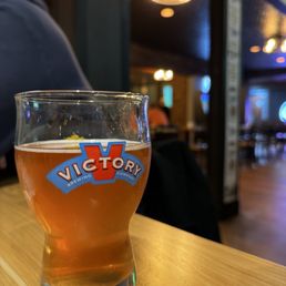 PERRYTOWN TAP HOUSE - Updated October 2025 - 64 Photos & 24 Reviews ...