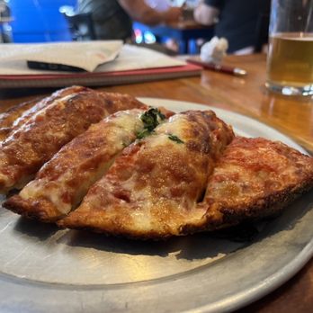 BLUE LINE BREWERY - Updated April 2025 - 72 Photos & 129 Reviews - 555 ...