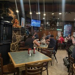 PIC-A-LILLI INN - Updated December 2025 - 332 Photos & 299 Reviews ...