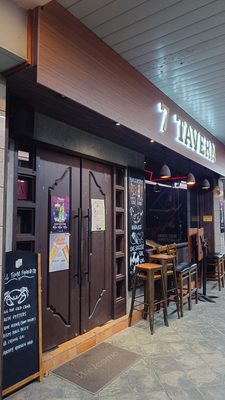 7 TAVERN - Updated November 2025 - 1 Goldhill Plaza, Singapore ...