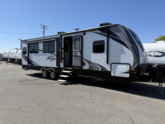 BEST RV CENTER - Updated December 2025 - 282 Photos & 975 Reviews ...