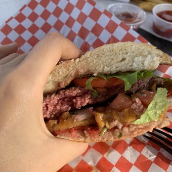 Big’z Burger Joint - Takeout & Delivery - 177 Photos & 316 Reviews ...