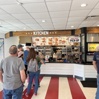 KFC - Updated June 2025 - 148 Photos & 58 Reviews - 688 Highway 25 W ...