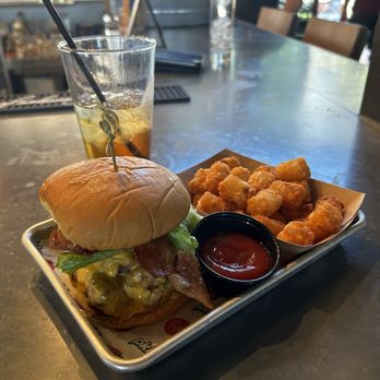 FM KITCHEN & BAR - Updated December 2025 - 848 Photos & 469 Reviews ...