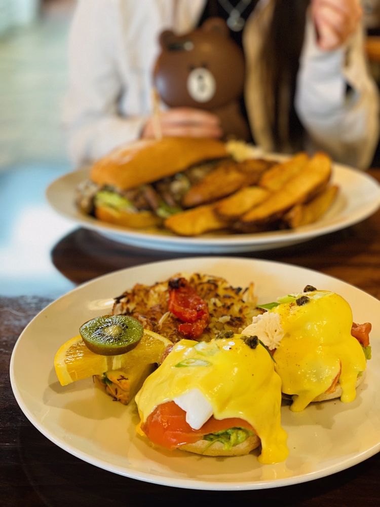 DELPHI BRUNCH CAFE - 169 Photos & 65 Reviews - Breakfast & Brunch - 100 ...