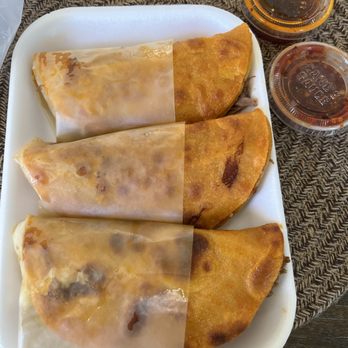 BIRRIERIA LITTLE TIJUANA - Updated February 2025 - 475 Photos & 698 ...