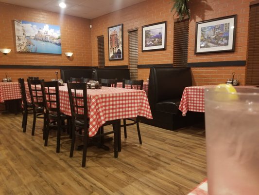 MODO MIO ITALIAN RESTAURANT - 79 Photos & 55 Reviews - 1746 E Carl ...
