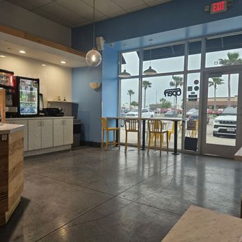 HANAYA POKE SPID - Updated July 2025 - 58 Photos & 58 Reviews - 4938 S ...