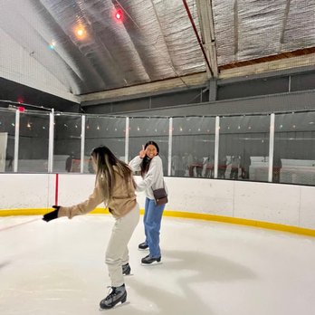 LA KINGS ICELAND AT PARAMOUNT - Updated October 2025 - 101 Photos & 73 ...