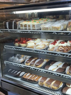 LAKE GEORGE BAKING - Updated July 2025 - 66 Photos & 97 Reviews - 43 ...