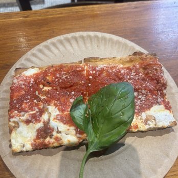 MY PIE PIZZERIA ROMANA - Updated November 2024 - 948 Photos & 952 ...