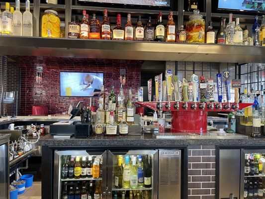 RED’S KITCHEN + TAVERN - Updated January 2025 - 96 Photos & 121 Reviews ...