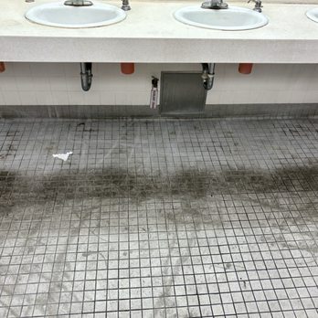 IN-SHAPE FITNESS - Updated December 2025 - 18 Photos & 82 Reviews ...