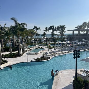 THE ST REGIS LONGBOAT KEY RESORT - Updated June 2025 - 91 Photos & 21 ...